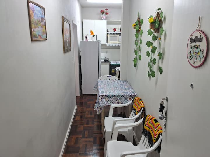 Ap Novo, Cama Queen Size Nova No Centro De Blu - Blumenau