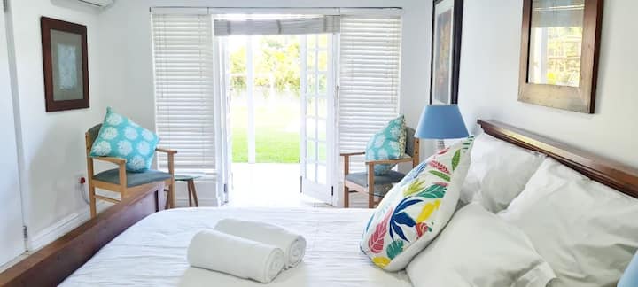 Salt Rock Cottage With Pool - Family Friendly - Dolphin Coast