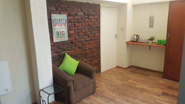 1-bedroom Unit With 2 Single Beds - Sabie