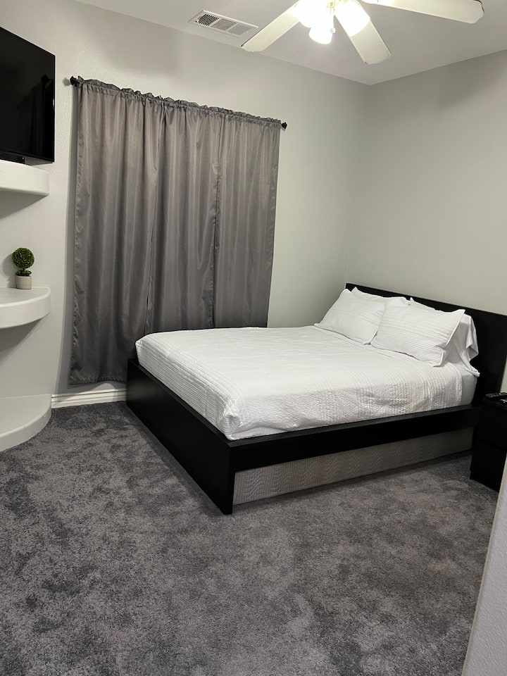 2.4 Miles Away From Coachella - Indio, CA