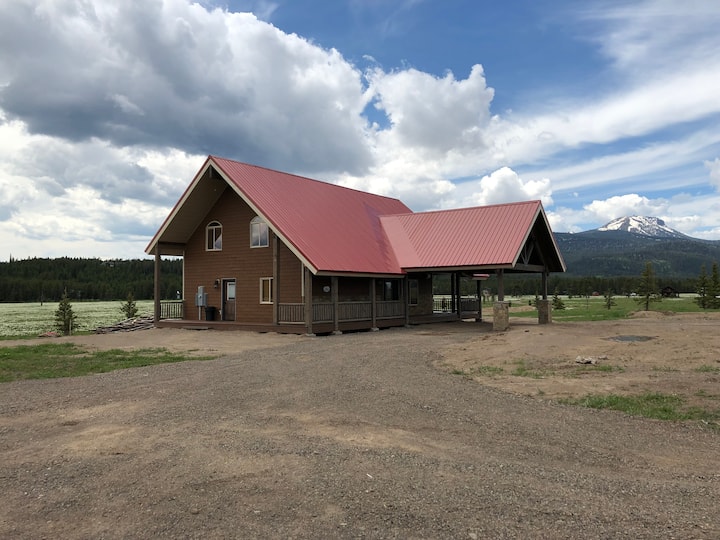 Spacious Cabin With Hot Tub & Firepit Close To Ynp - Island Park, ID
