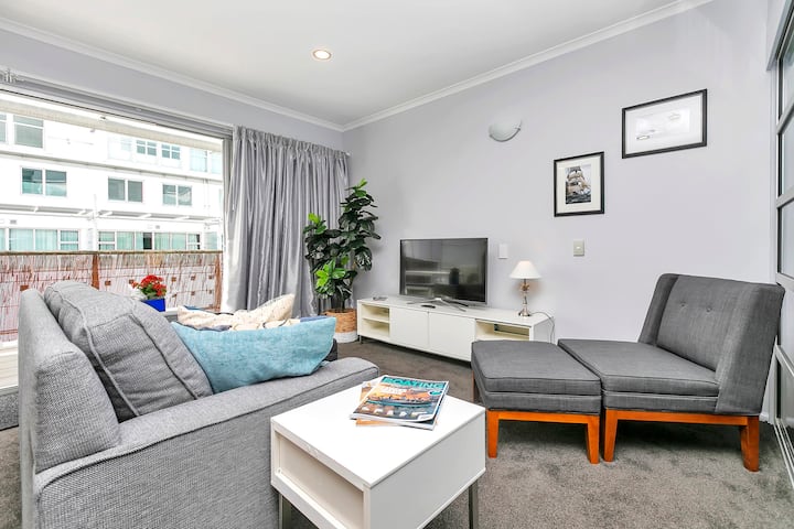 Auckland Holiday Rentals & Homes - Auckland, New Zealand | Airbnb