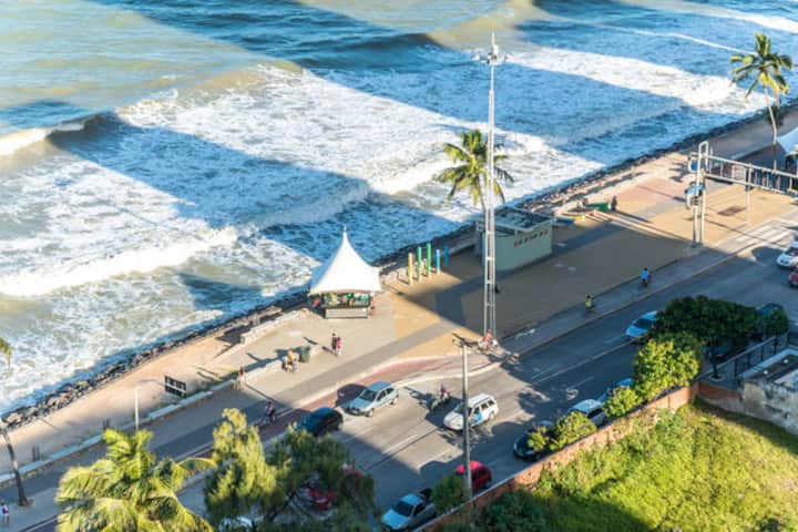 Flat Com Vista Lateral Da Praia - Bv - Recife