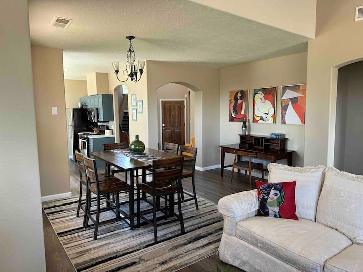 Casa Picasso: Artsy Retreat. - Albuquerque, NM