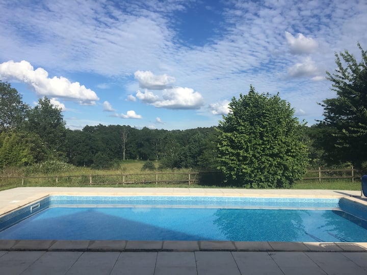 Beautiful, Rural French Farmhouse - Aubeterre-sur-Dronne
