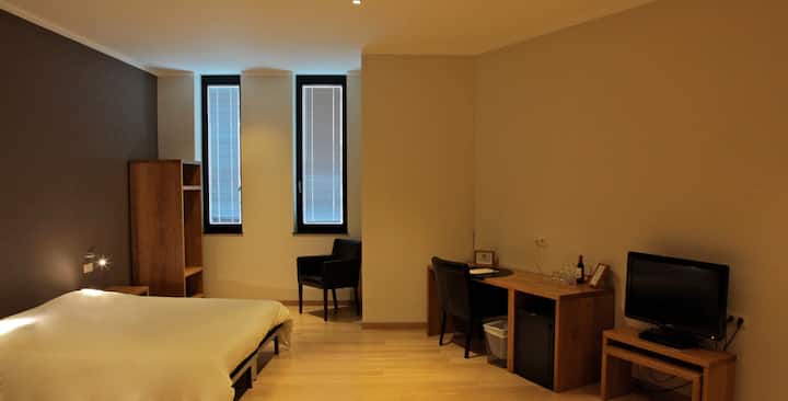 Luxe Miniflat With Kitchenette. - ルーバン