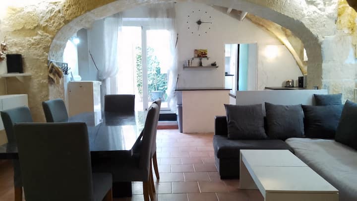 Maison Troglodyte En Provence - Fontvieille