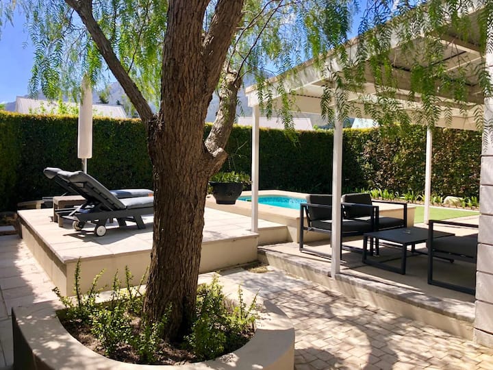 Franschhoek Cottage Views And Pool - Franschhoek