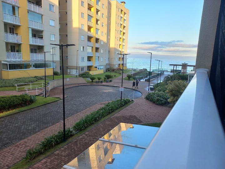 Apartamento Em Condominio Pé Na Areia - Barra Velha