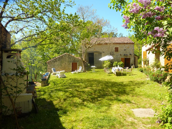 Une Jolie Longère En Pleine Nature - Lot