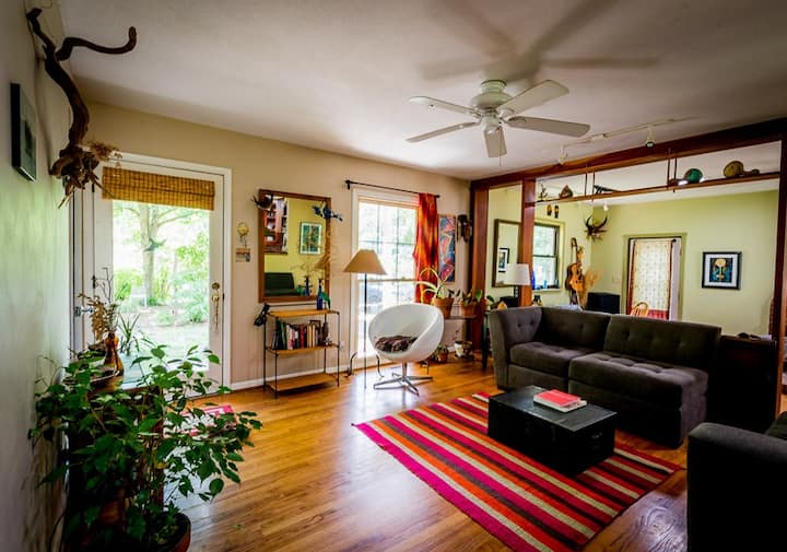 Month- Long Stay At Eclectic Home In Carrboro - Chapel Hill, NC