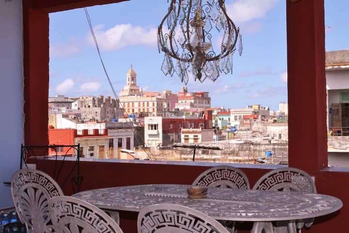 Apt2 With 2 Rooms, Central And Close To All - Cuba