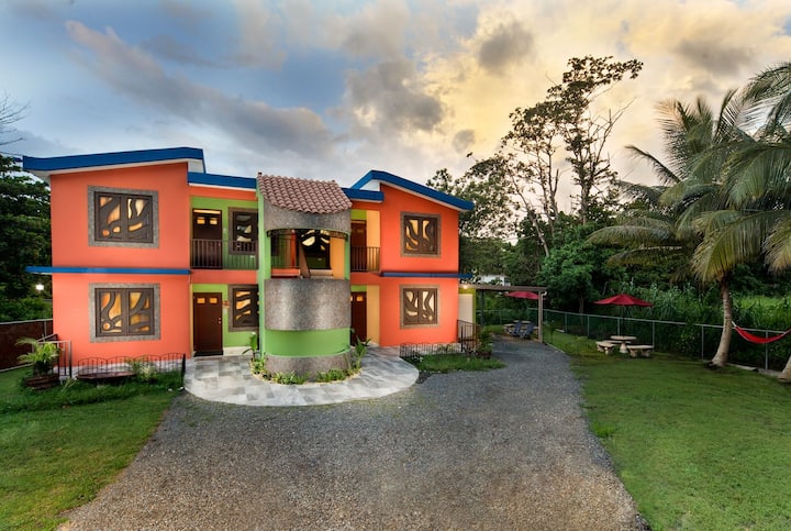 Sleep 24 With Entire Building! - Rincón