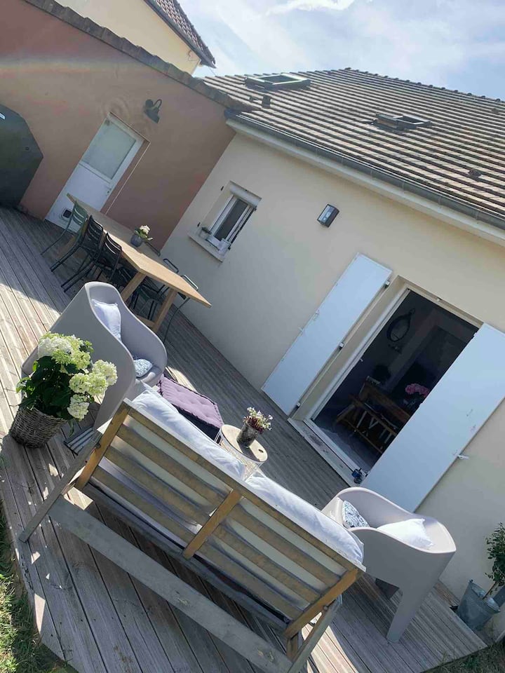 Aux Portes Du Circuits - Le Mans