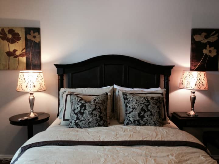 Ideal Condo In Costa Mesa - Costa Mesa, CA