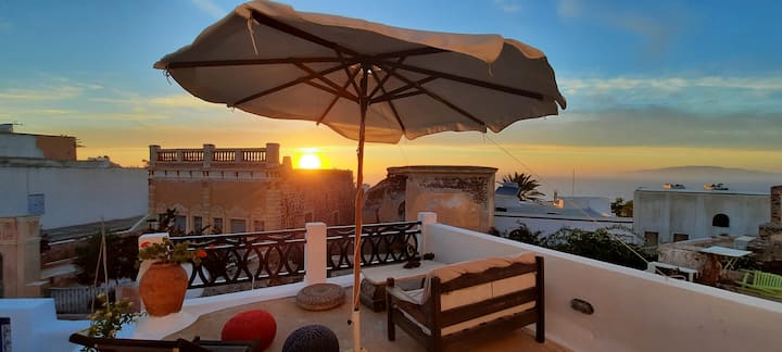 The Boat Builders House -Oia Center - Oia