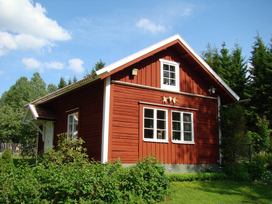 Holidays by the lake Unden - Houses for Rent in Undenäs, Västra ...