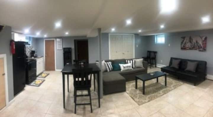 *.*Newly Renovated! Lucas 1br Apt Near Jfk/lga - 