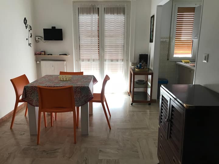 Bilocale Tra Mare E Borgo
Cod Citra 009029-lt-0256 - Finale Ligure