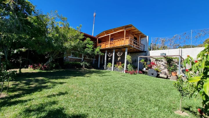 Casa Acogedora En La Naturaleza - San Salvador