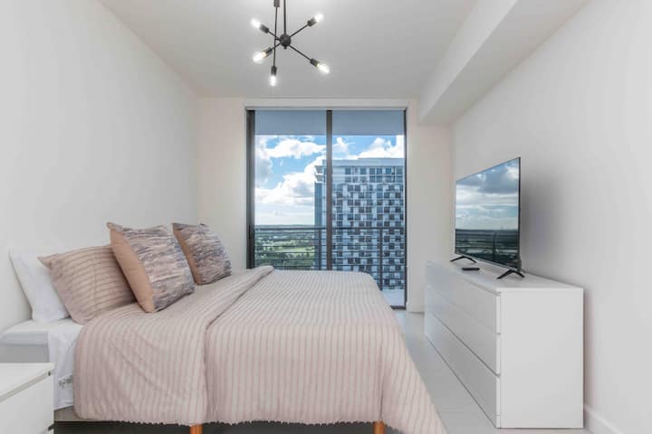 Cozy & Modern 2br Perfect For Business Or Leisure - 하이얼리아