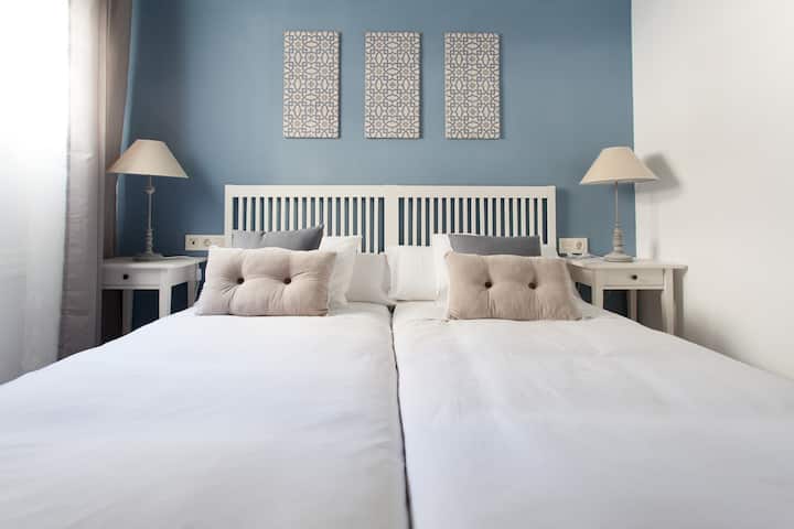 Central Apartment With Charm. - Séville