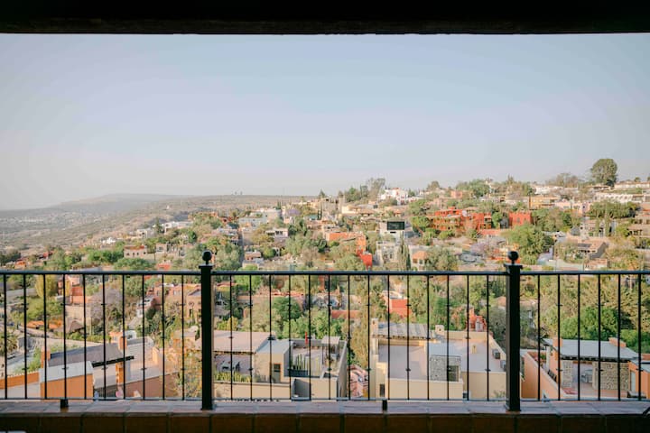 3 Bdrm, Stunningview Villa W/parking In San Miguel - San Miguel de Allende