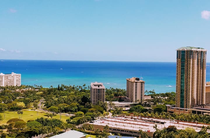 38th Floor Waikiki Adjoining Condos -Amazing Views - Honolulu, HI