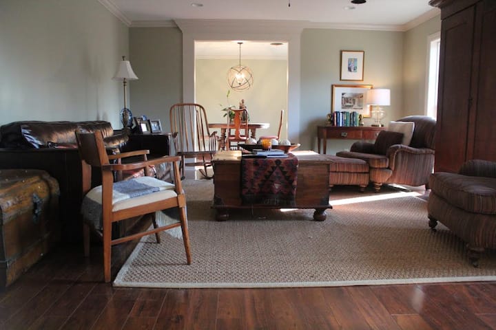 Large Quiet House, Walk To Campus - Oxford, MS