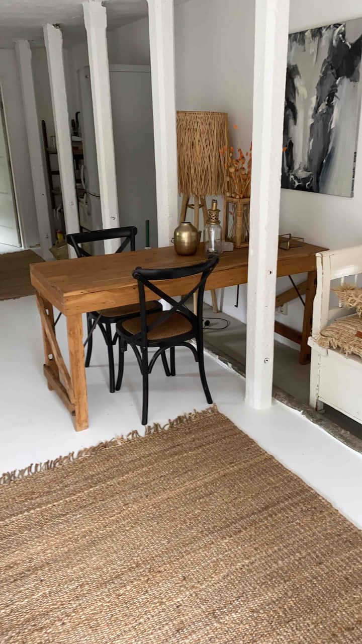 Beachy Appartement Between Denhaag En Amsterdam - ライデン