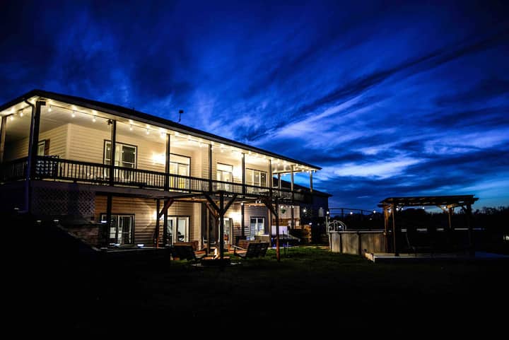 Mtn View *Hot Tub*movie Thtr*fenced*20 To Dwood - Douglas Lake, TN