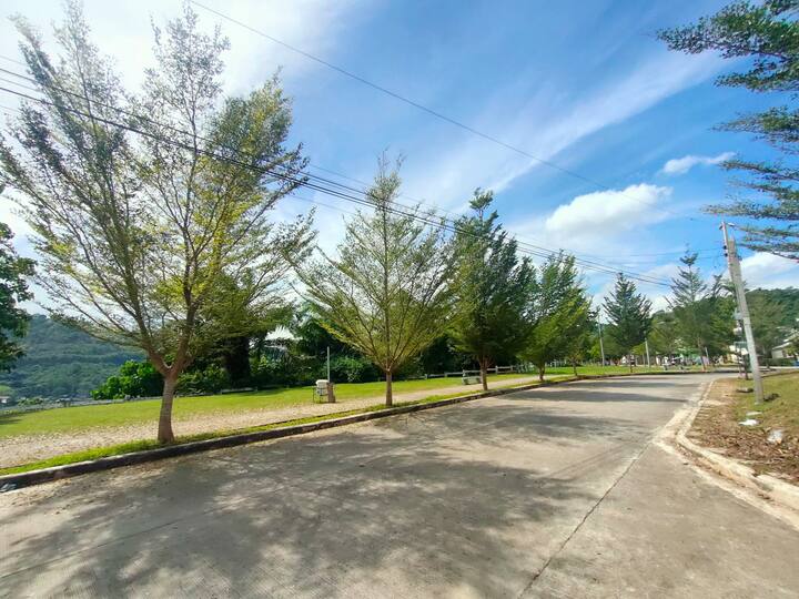 2 Br/2tb House Cdo Uptown /Near Sm/ Parking/wifi - Cagayan de Oro