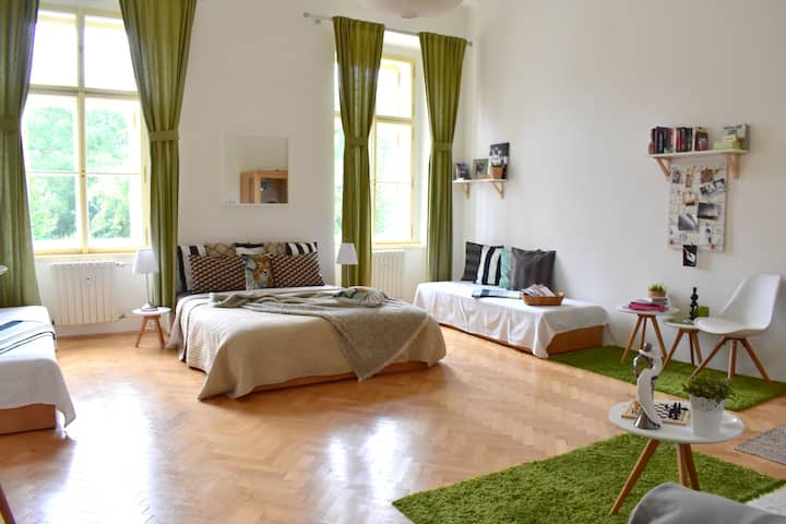 Designer Flat In City Center - Sauna & Balcony! - Prague
