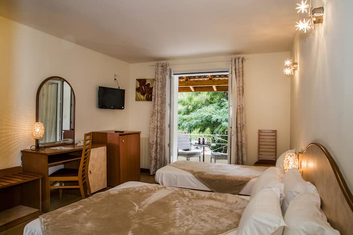 Chambre Familiale 4 Personnes - Corte