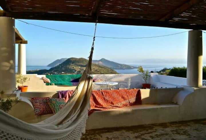 La Ginostra - Large Private Terrace, Sea View - Lipari