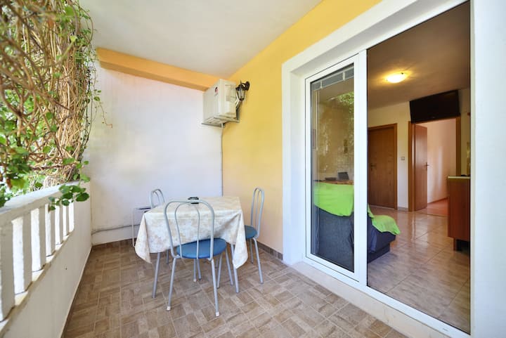 Apartments Plaza A3 - Hvar