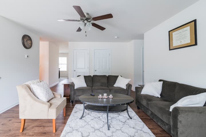 Private Room & Bath Near Clt - Charlotte, NC