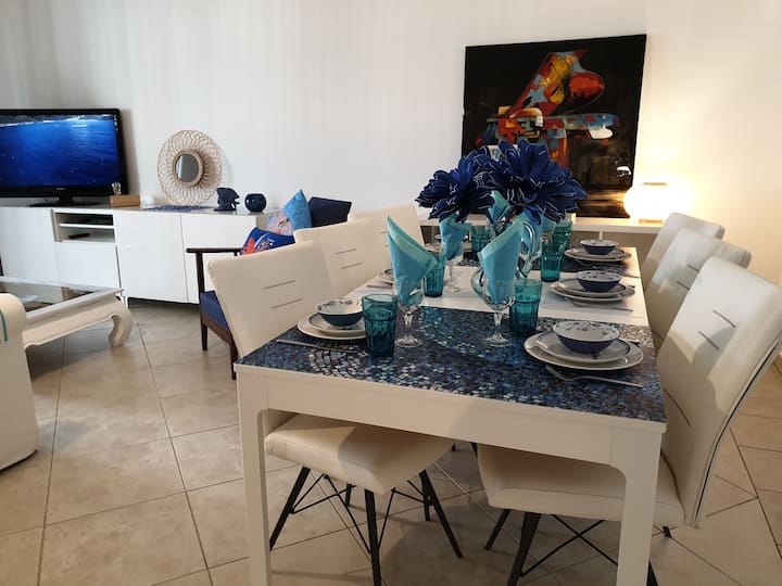 Hyeres. Appartement Posidonia - T4 En Centre Ville - La Crau