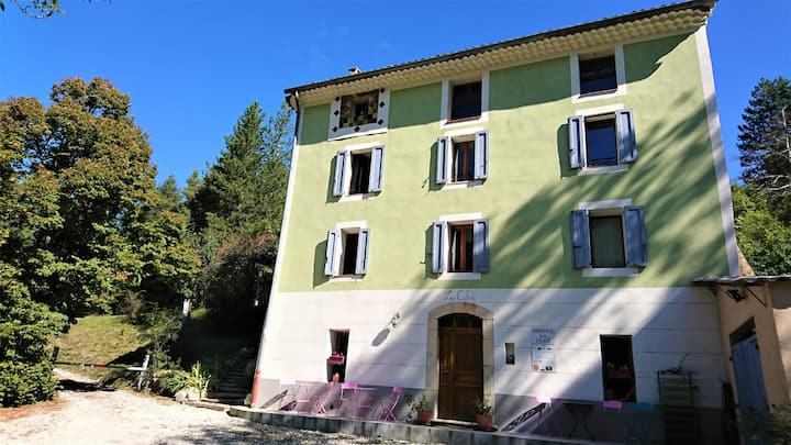 Gîte De Groupe "La Calade" - Castellane