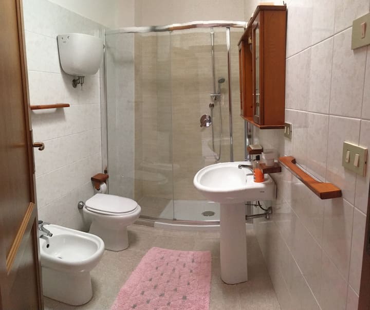 Alghero, Large Two-room Apartment Near The Sea - Alghero