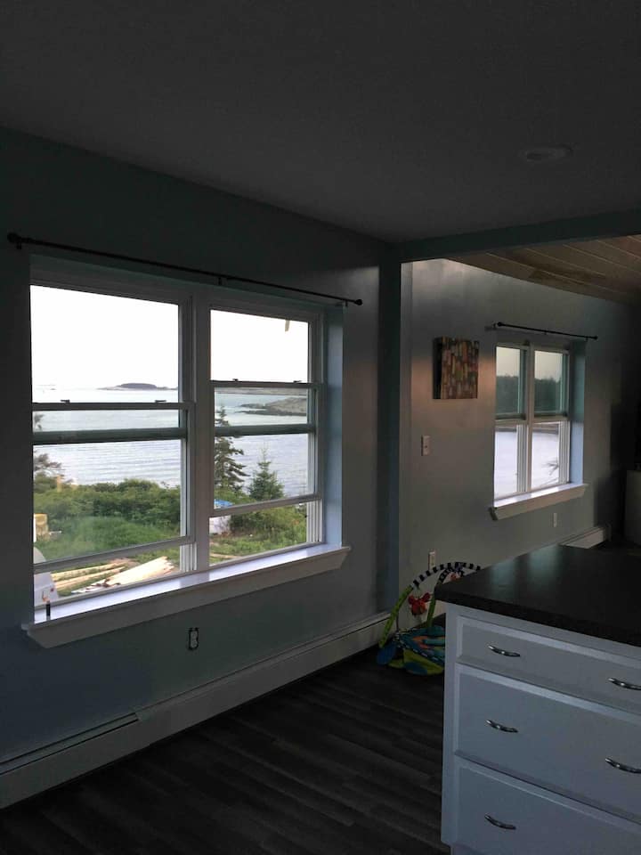 Harbor Point 360 Cottage - Vinalhaven, ME