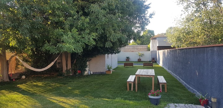 Studio Privatif Dans Grand Jardin Bien Entretenu - Rivesaltes