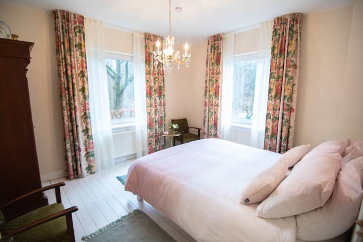 Prachtig B&b In Een Rustige Omgeving Van Venlo - Velden