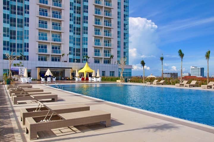Centre Ville - 2 Chambres Avec Pool & Gym - 21 éTg - Surabaya