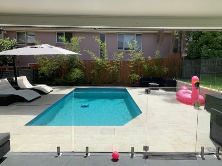 Entertainment Delight With Pool, Spa, Zip Line ... - Parramatta