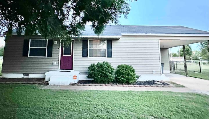 Clean Comfortable & Convenient - Houses for Rent in Lawton, Oklahoma ...