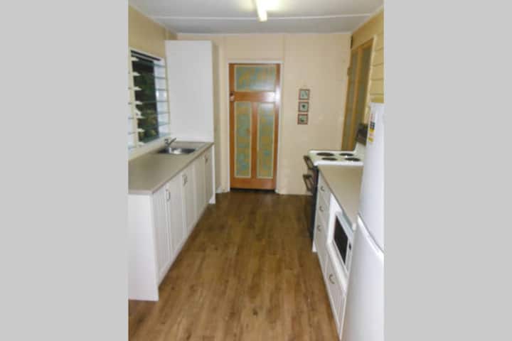 A Fully Self Contained Attached Flat - Rockhampton