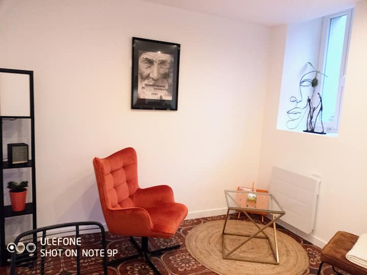 Appartement Cosy, Idéal Couple, Quartier Médiéval - Hotel ibis Autun