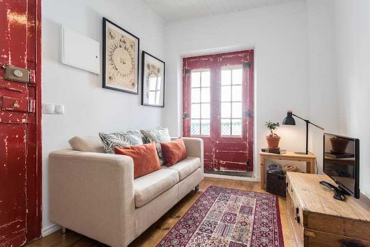 Alfama - Historic Center - Alfama