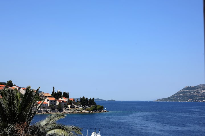 Charming Old Town Apartment With Stunning Sea View - Lumbarda